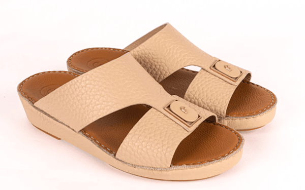 Stepping into Tradition: Exploring the World of Arabic Sandals