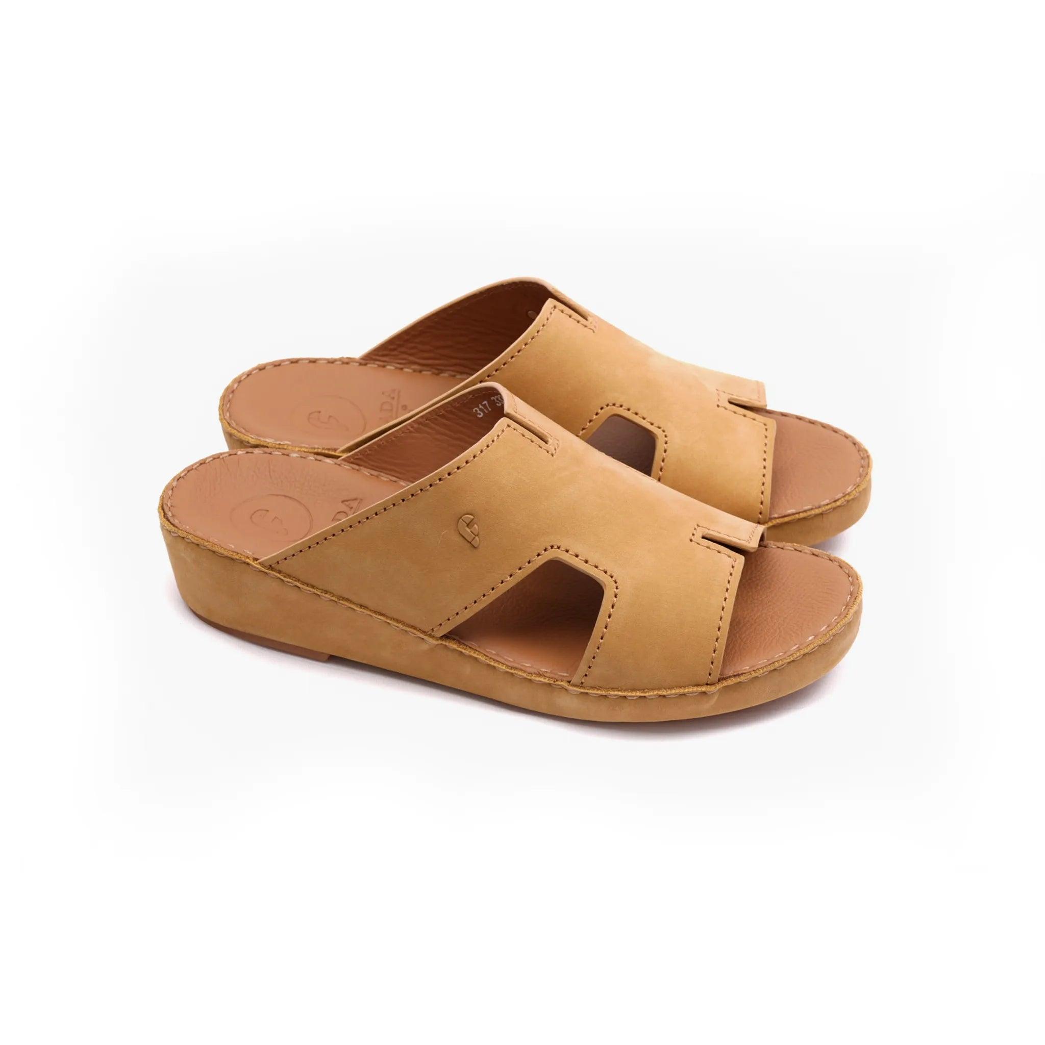 How Arabic Sandals Connect Us to Our Roots?